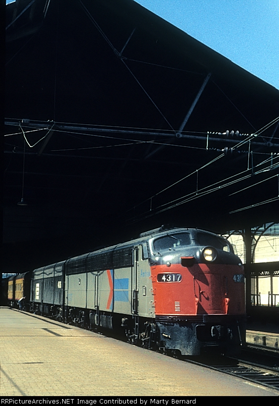 AMTK 4317 With The National Limited